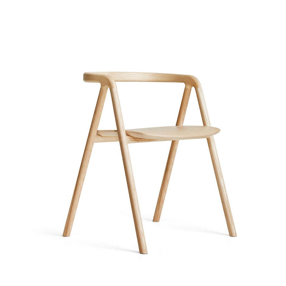 SANA chair with Thomas Sandell – Made by Choice
