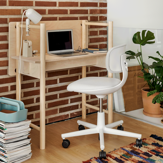 FEM desk – Made by Choice