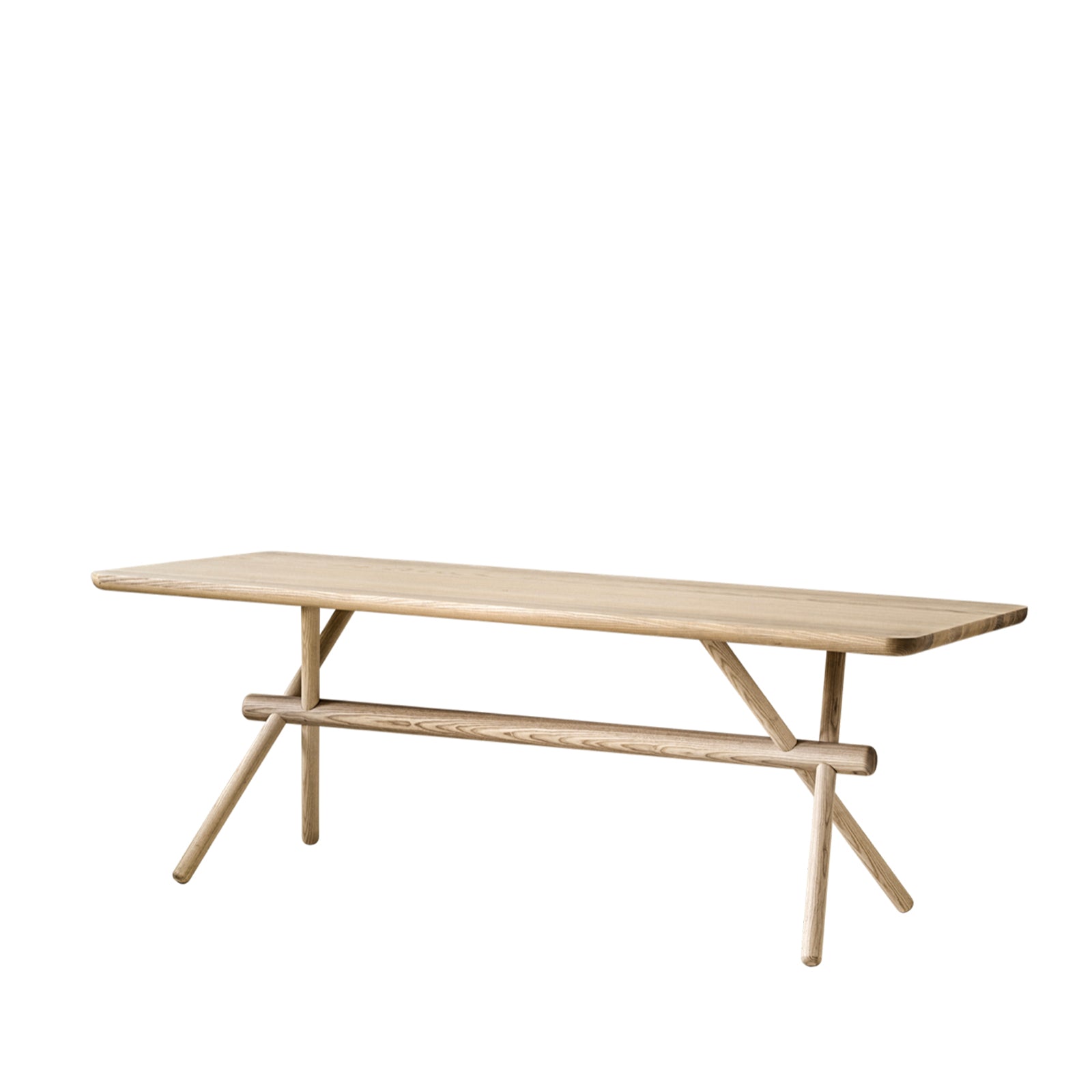 TIKKU dining table – Made by Choice
